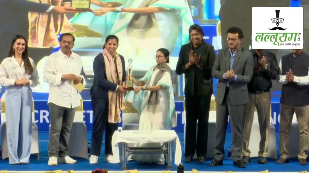 World champion ऋचा घोष बनीं DSP: मुख्यमंत्री ममता बनर्जी ने सौंपा ...