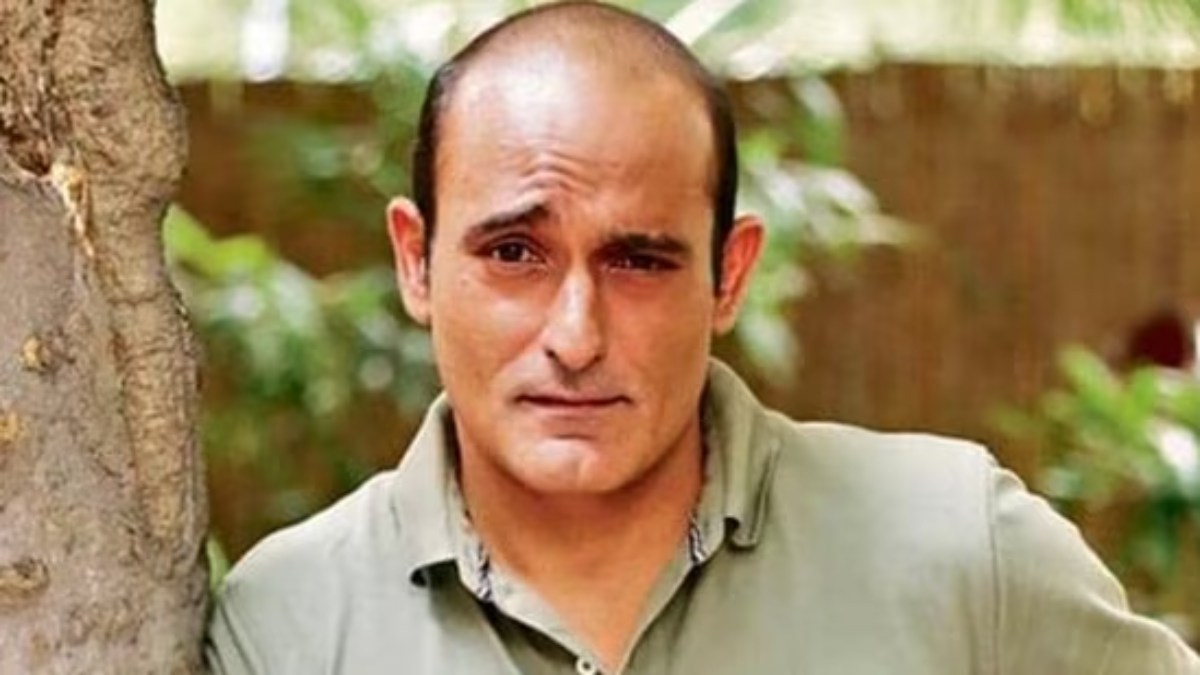 इस फेमस एक्ट्रेस से होने वाली थी Akshaye Khanna की शादी, लेकिन एक्ट्रेस की मां ने बिगाड़ दिया था ...